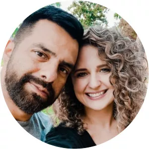 Elena Witt - Singer-songwriter ‧ Marcos Witt's daughter - Whois - xwhos.com