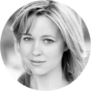 Emma Field-Rayner - Actress - Whois - xwhos.com