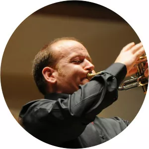 Ernesto Chuliá - Musical artist - Whois - xwhos.com