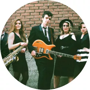 Peter and the Wolves - Musical band - Whois - xwhos.com