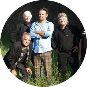 schwoißfuaß hansi fink - Musical artist - Whois - xwhos.com